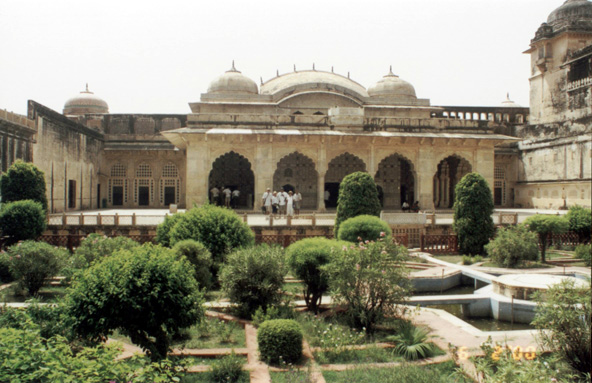 India 2000: North India (india00_40.jpg)